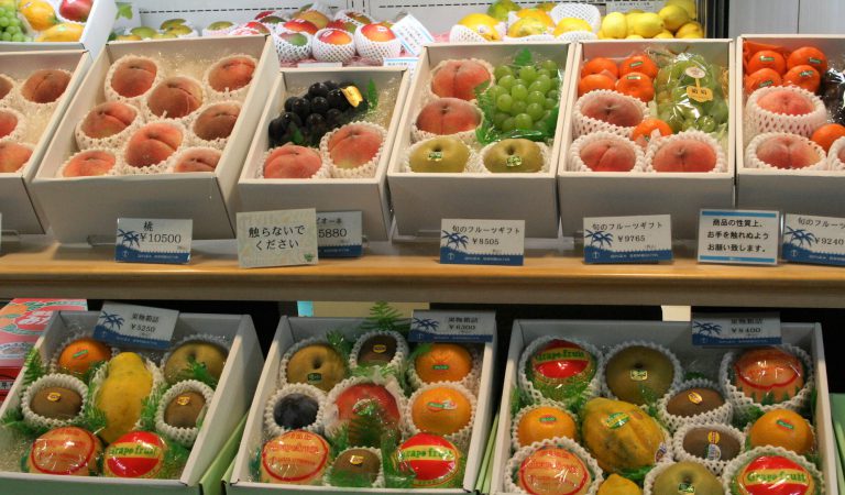 Why are fruits in Japan expensive? - WA-SHOKU Japanese Jobs & Foods.